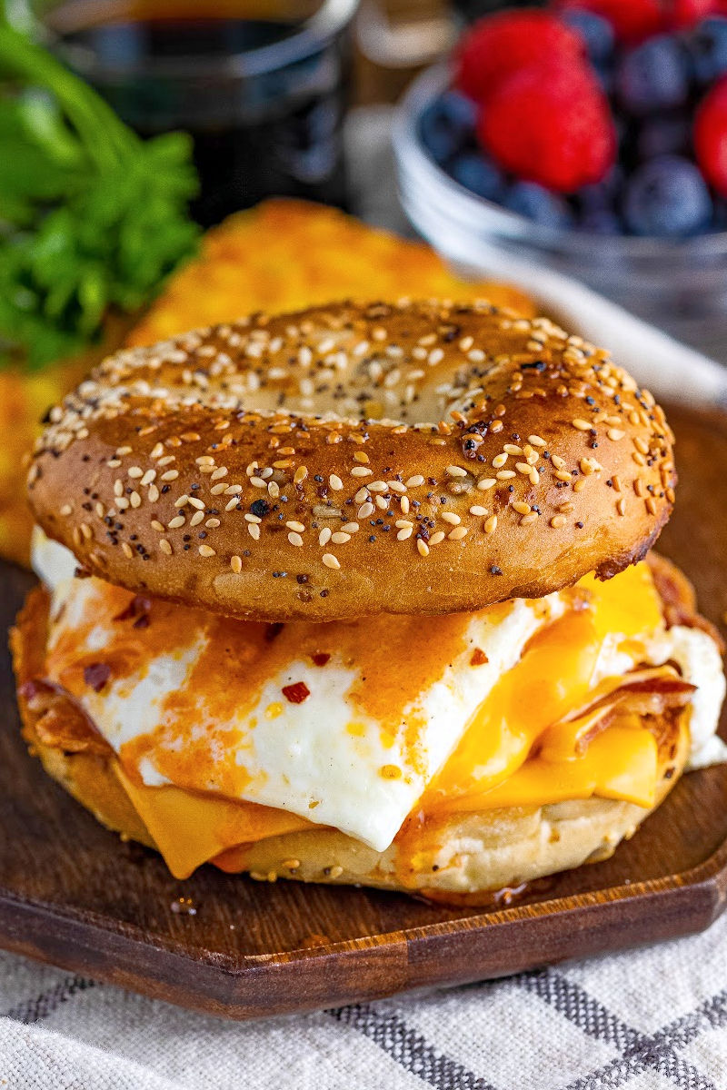 Bacon Egg And Cream Cheese Bagel At Molly Nielsen Blog