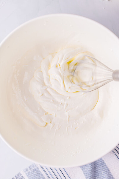 Homemade Whipped Cream Recipe • Bread Booze Bacon